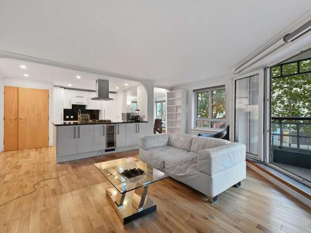 2 Bedroom Apartment Flat