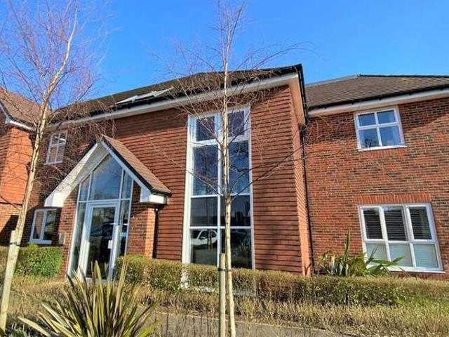 2 Bedroom Apartment Flat