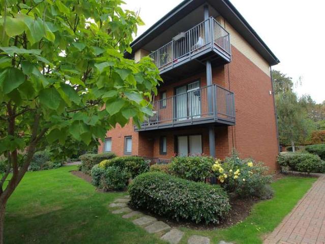 2 Bedroom Apartment Flat