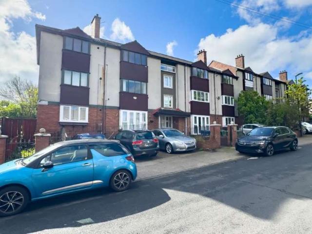 2 Bedroom Apartment Flat