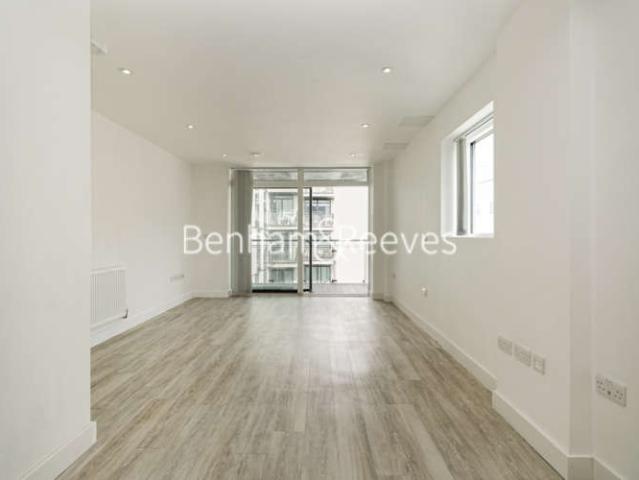 2 Bedroom Apartment Flat