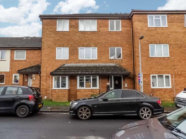2 Bedroom Apartment Flat