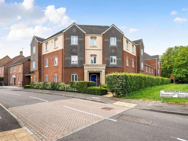 2 Bedroom Apartment Flat