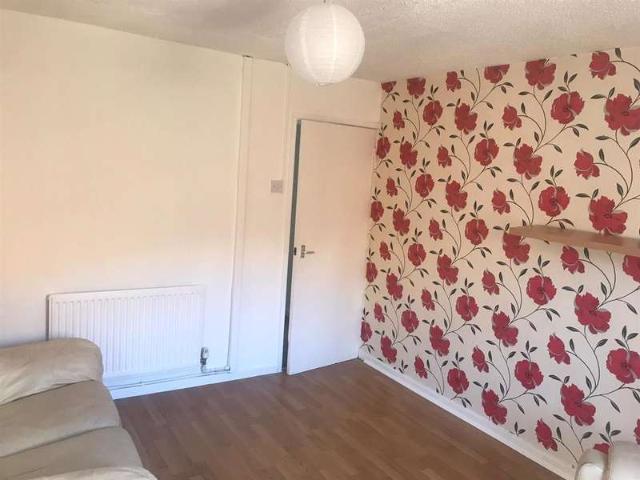 2 Bedroom Apartment Flat