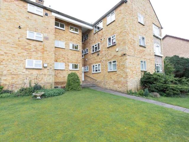 2 Bedroom Apartment Flat