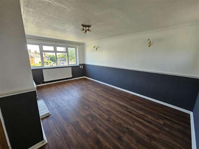 2 Bedroom Apartment Flat