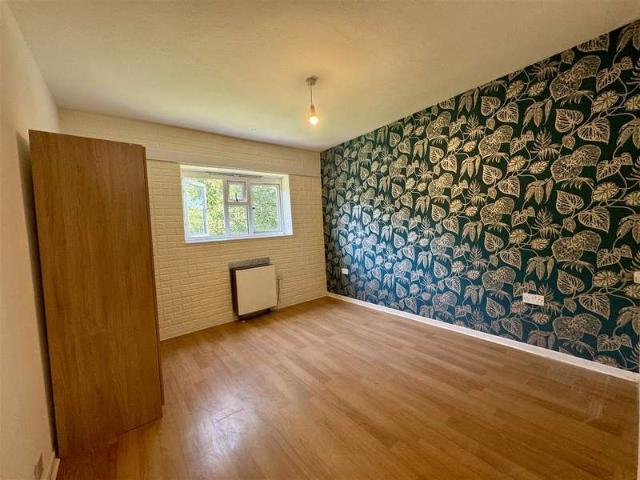 2 Bedroom Apartment Flat