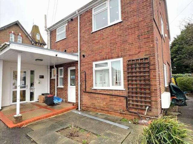 2 Bedroom Apartment Flat