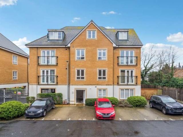 2 Bedroom Apartment Flat