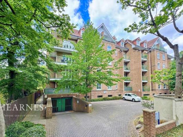2 Bedroom Apartment Flat