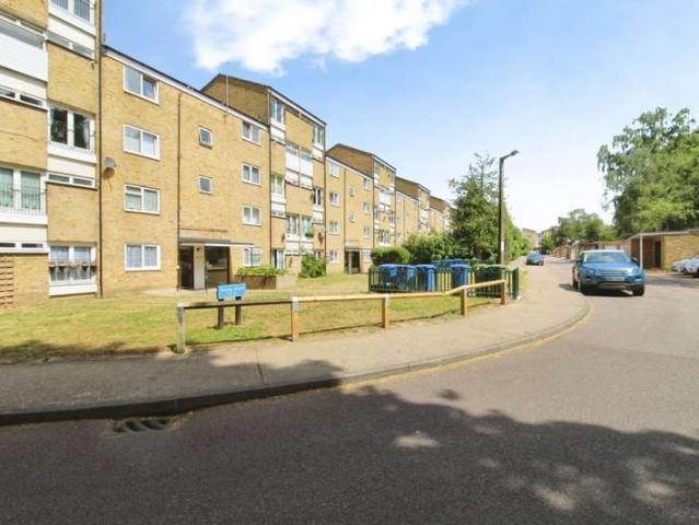 2 Bedroom Apartment Flat