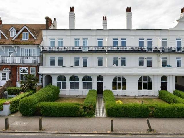 2 Bedroom Apartment Flat