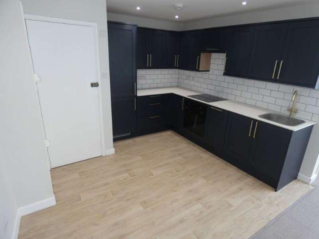 2 Bedroom Apartment Flat