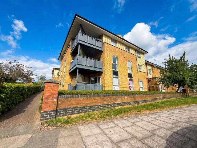 2 Bedroom Apartment Flat