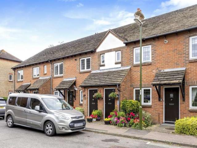2 Bedroom Apartment Flat