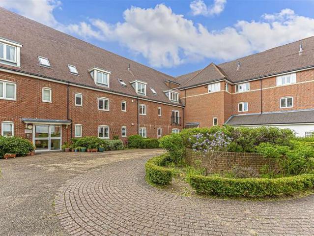 2 Bedroom Apartment Flat