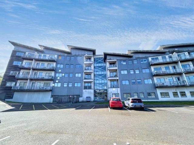 2 Bedroom Apartment Flat