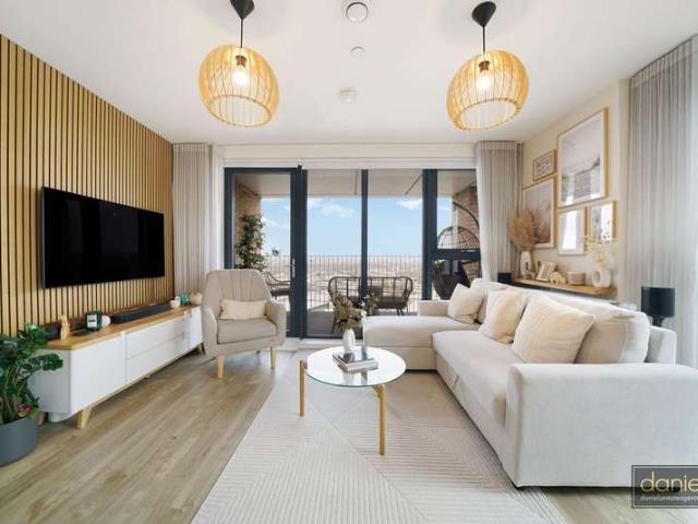 2 Bedroom Apartment Flat