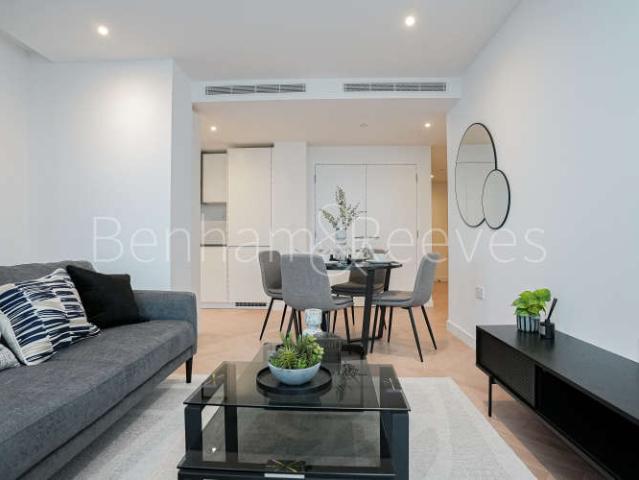 2 Bedroom Apartment Flat