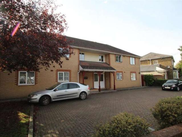 2 Bedroom Apartment Flat
