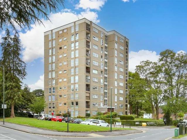 2 Bedroom Apartment Flat