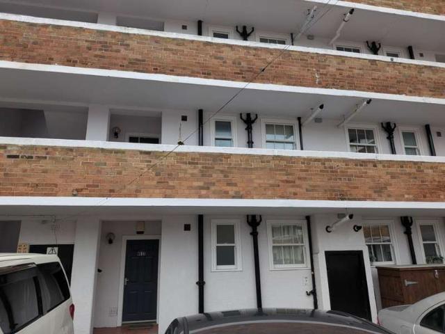 2 Bedroom Apartment Flat