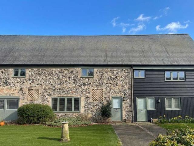 2 Bedroom Apartment Flat