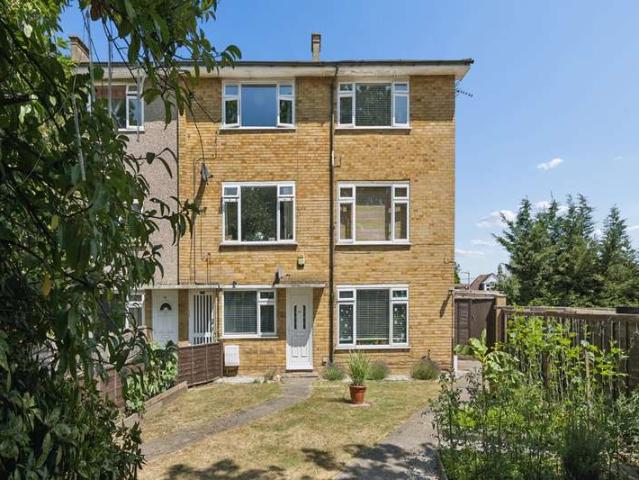 2 Bedroom Apartment Flat