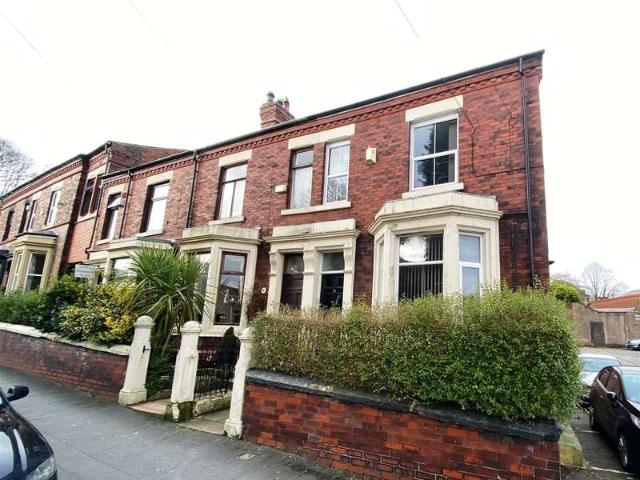 2 Bedroom Apartment Flat