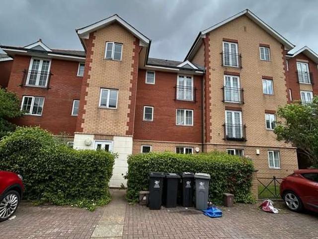 2 Bedroom Apartment Flat