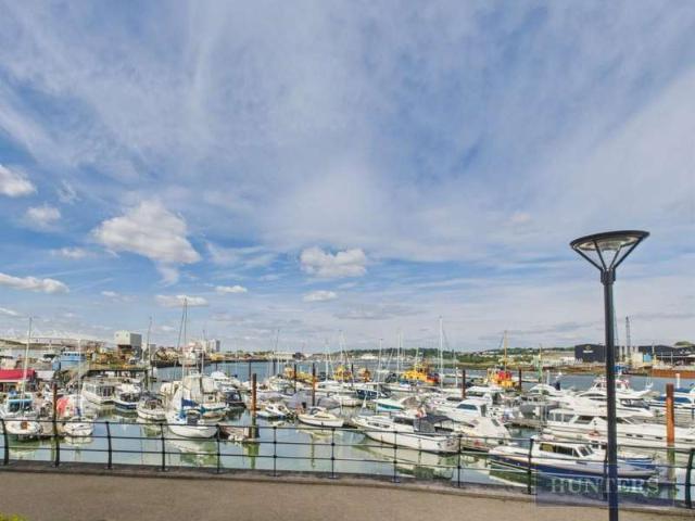 2 Bedroom Apartment Flat