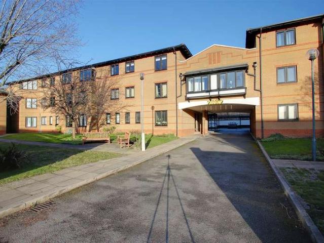 2 Bedroom Apartment Flat