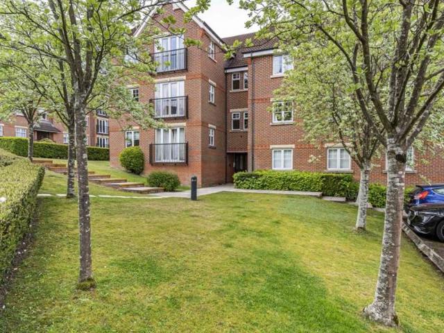 2 Bedroom Apartment Flat