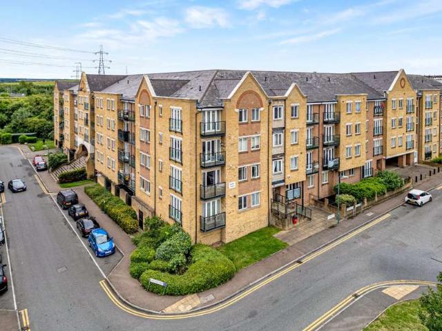 2 Bedroom Apartment Flat