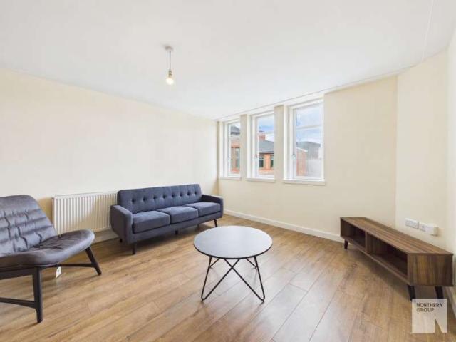 2 Bedroom Apartment Flat