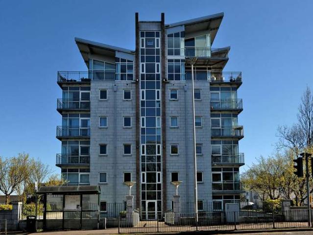 2 Bedroom Apartment Flat