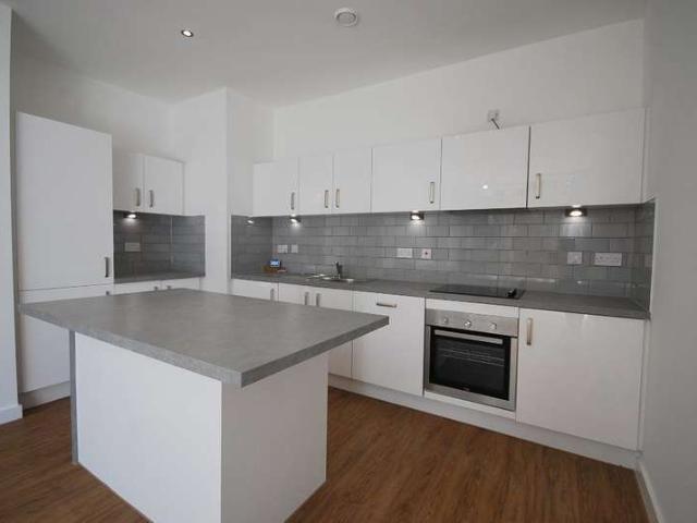 2 Bedroom Apartment Flat