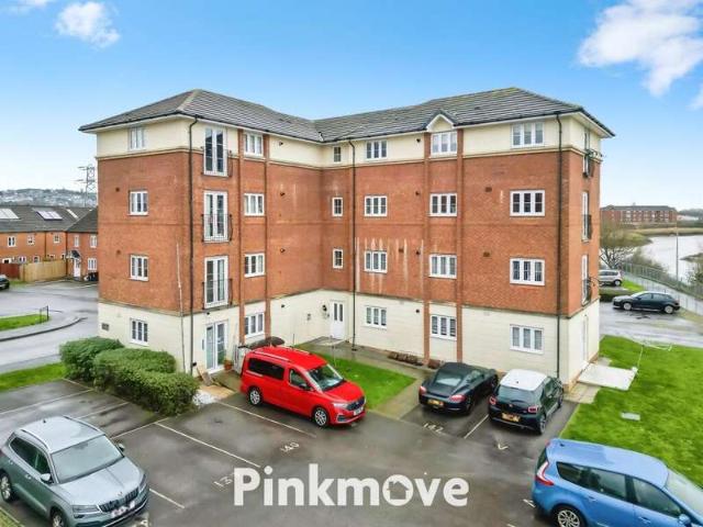 2 Bedroom Apartment Flat