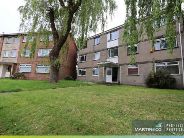2 Bedroom Apartment Flat