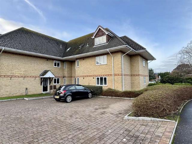 2 Bedroom Apartment Flat