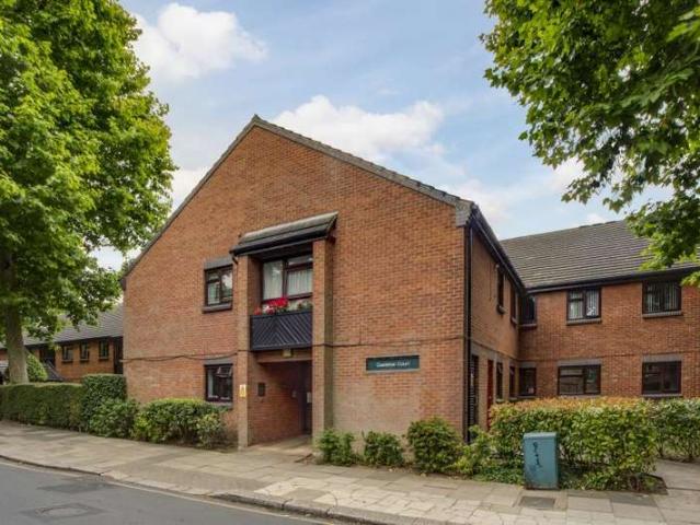 2 Bedroom Apartment Flat