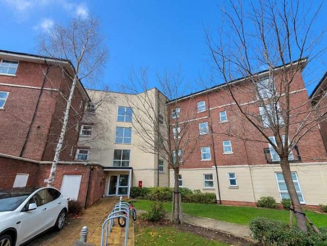 2 Bedroom Apartment Flat