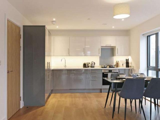 2 Bedroom Apartment Flat