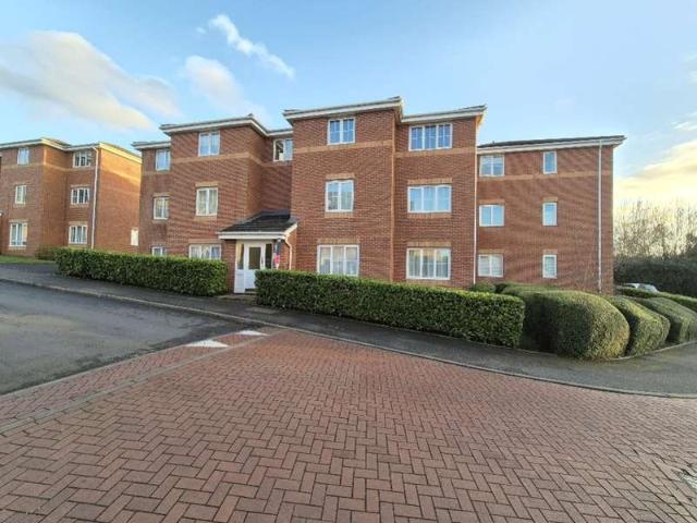 2 Bedroom Apartment Flat