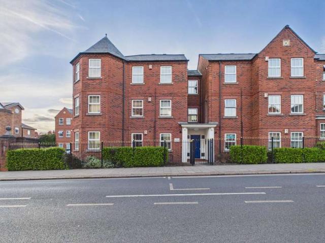 2 Bedroom Apartment Flat