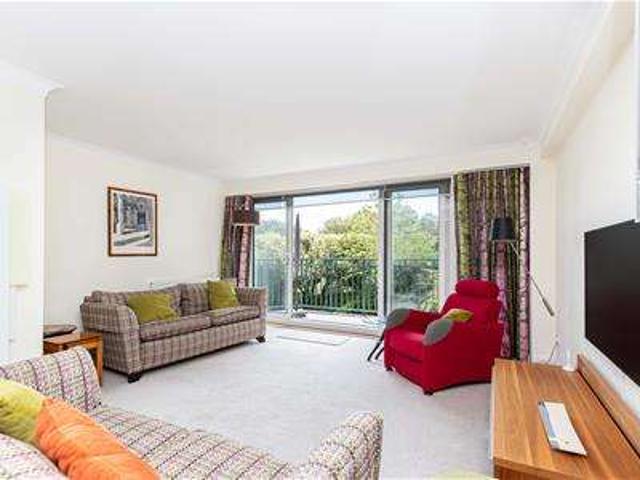 2 Bedroom Apartment Flat