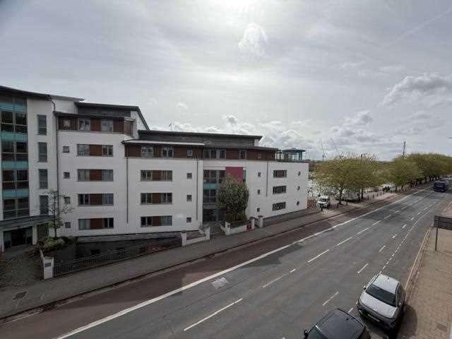 2 Bedroom Apartment Flat