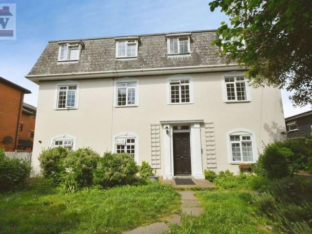 2 Bedroom Apartment Flat