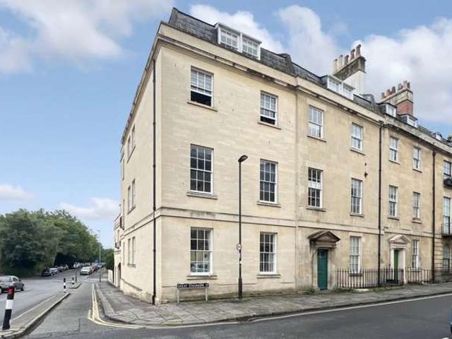 2 Bedroom Apartment Flat