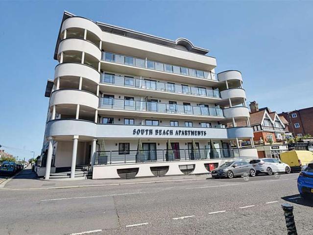 2 Bedroom Apartment Flat